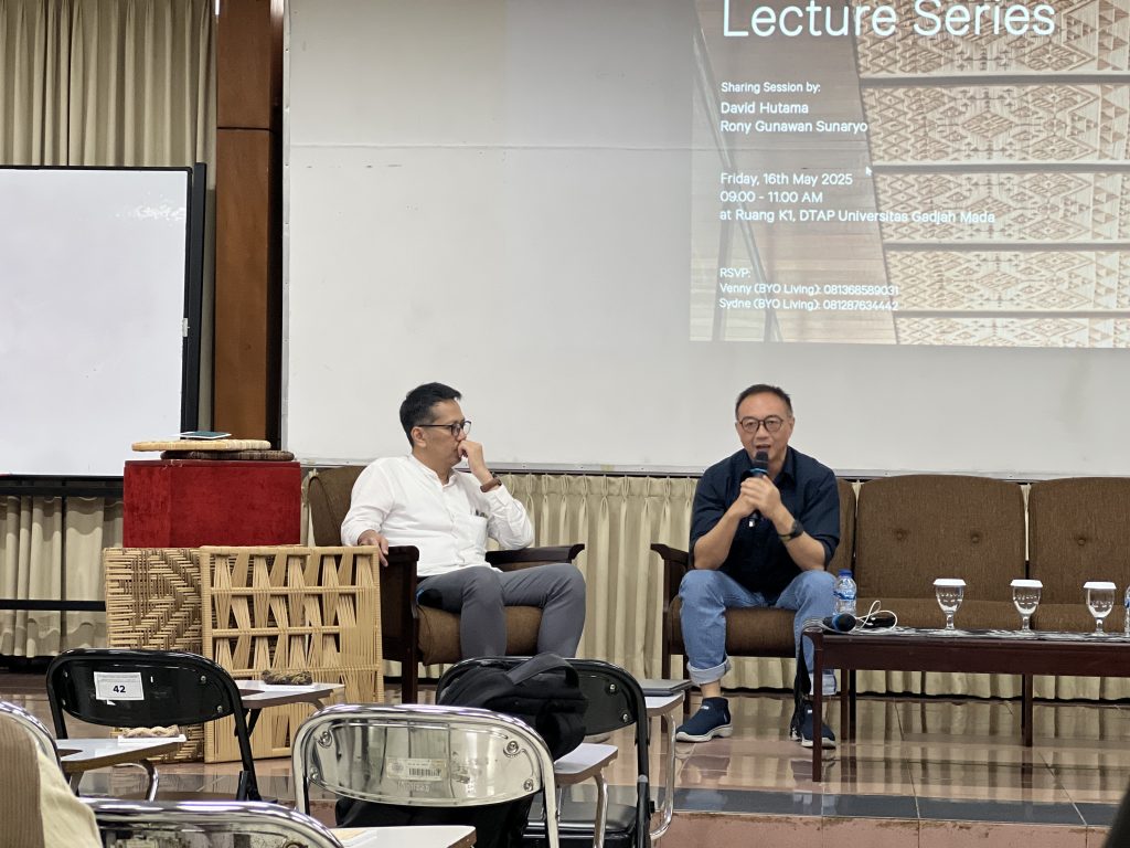 Exploring Weaving Innovations in Architecture through BYO Living ...